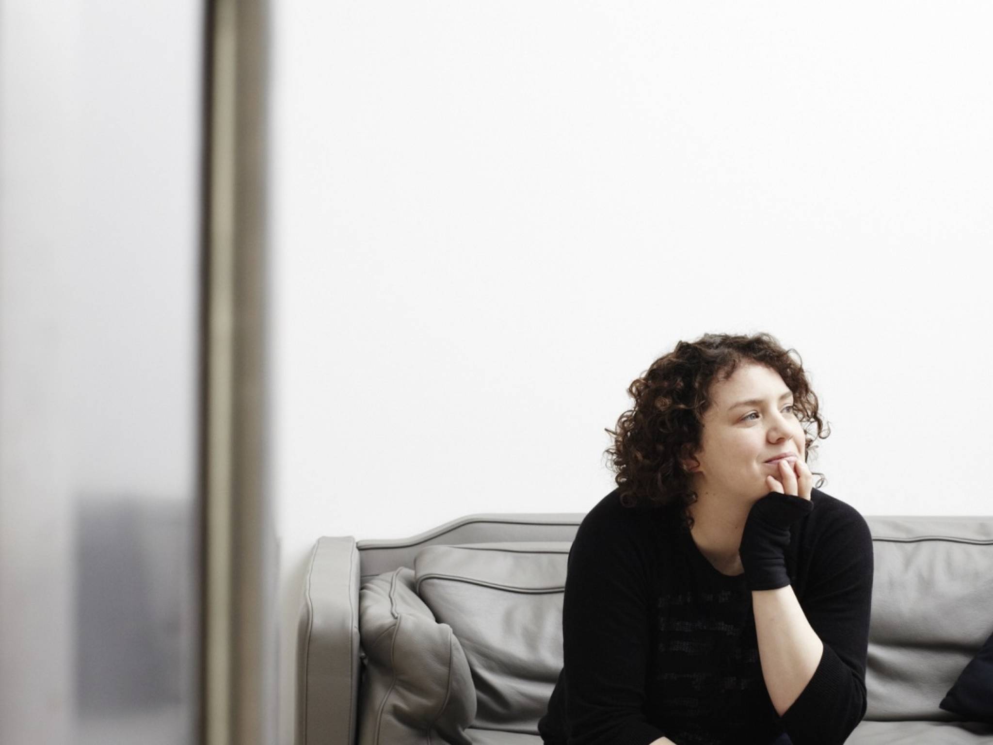 Jess Thom: Stand Up, Sit Down, Roll Over – Sophiensæle | Independent ...